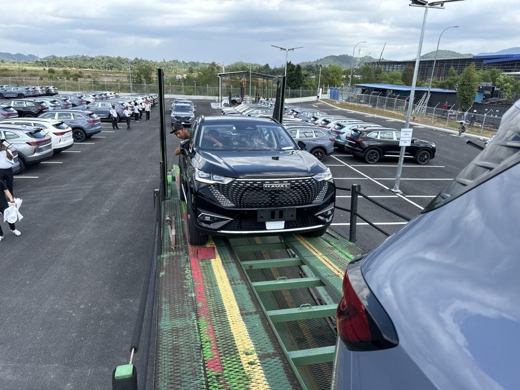 200 Unit Pertama Haval H6 HEV Berjaya Dihantar - Lebih 1,500 Tempahan ...
